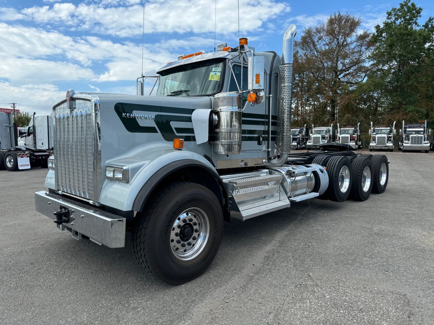 2025 Kenworth W900B Daycab 4axle - Youngstown Kenworth