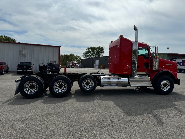 2025 Kenworth T800W 38"ACF 4Axle - Youngstown Kenworth