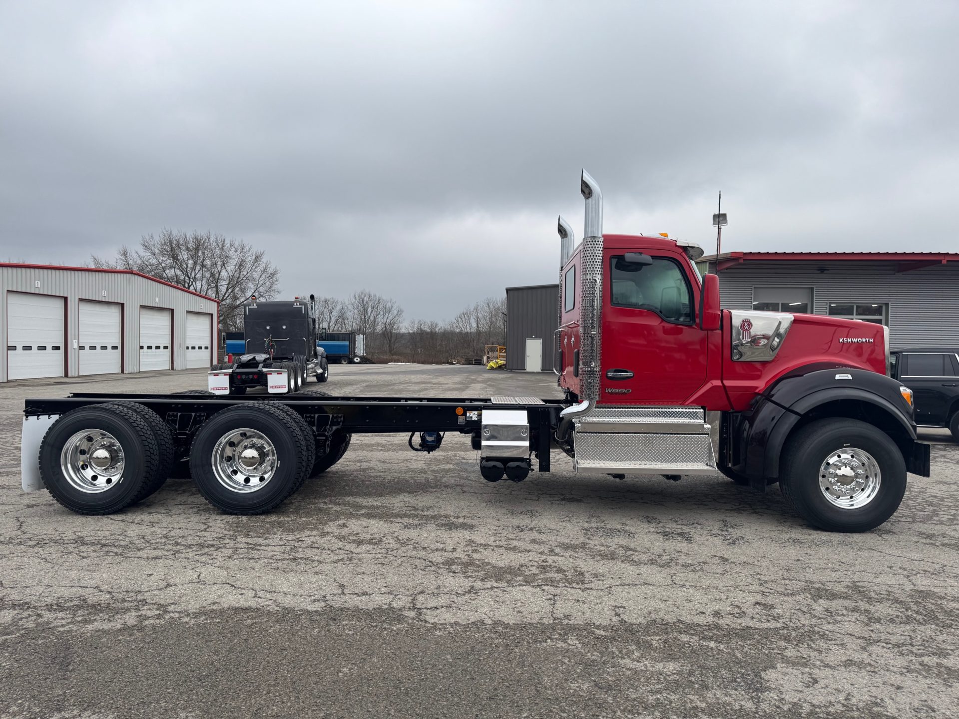 2025 Kenworth W990 Cab and Chassis - Youngstown Kenworth