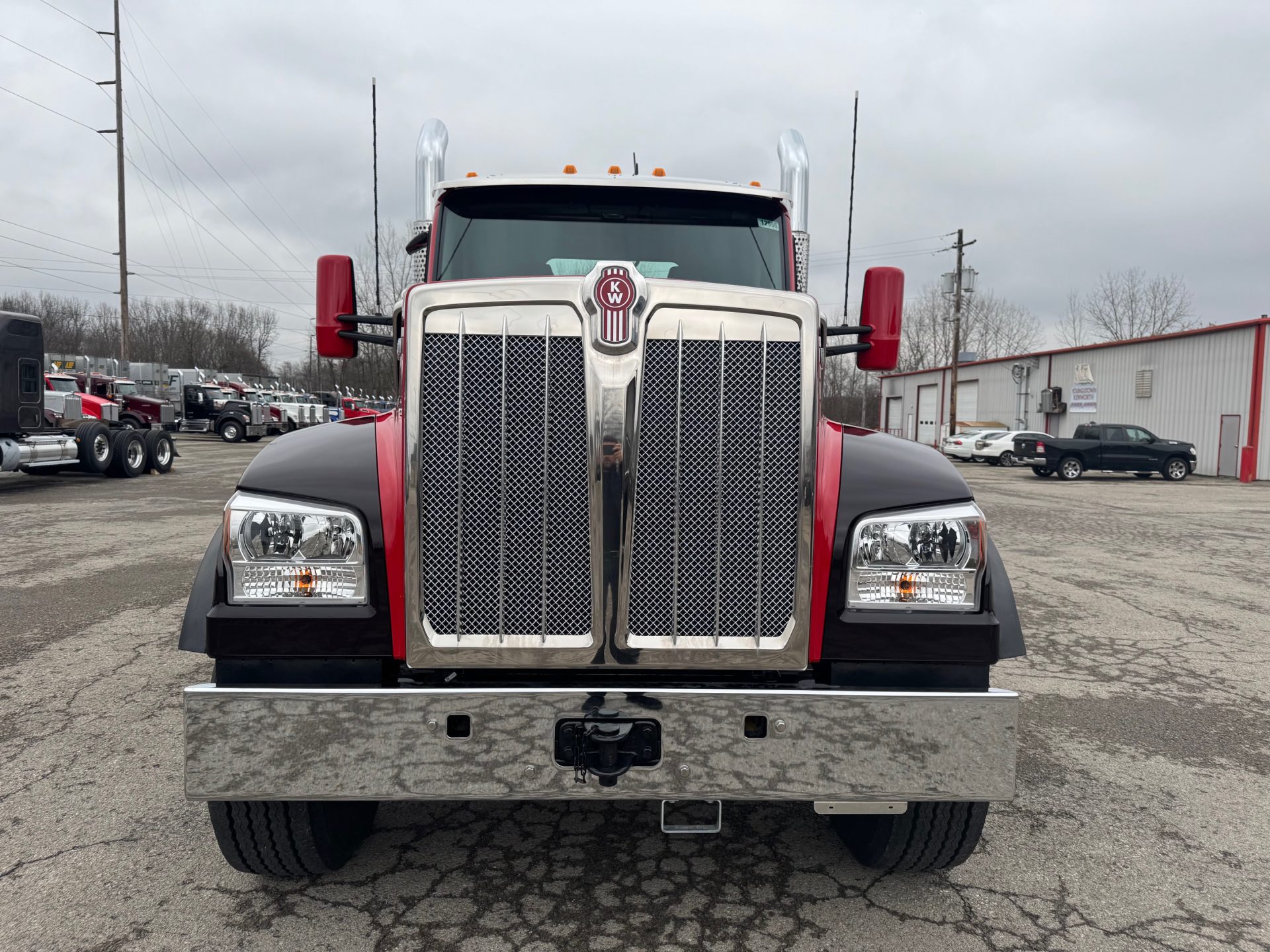 2025 Kenworth W990 Cab and Chassis - Youngstown Kenworth