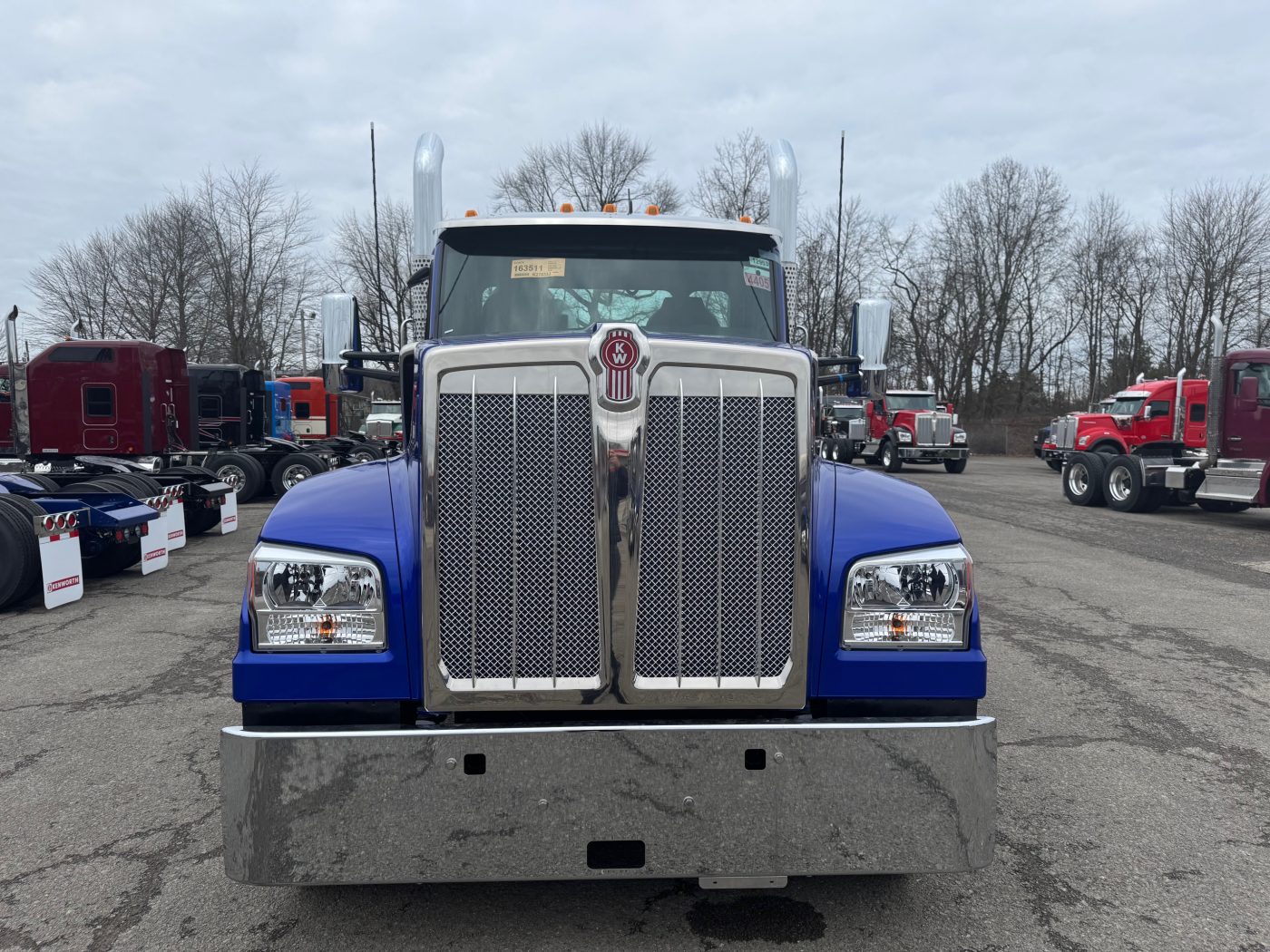 2025 Kenworth W990 Daycab - Youngstown Kenworth